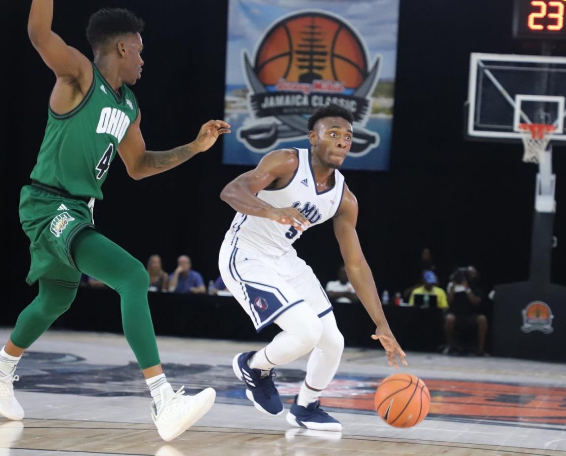 LMU report: Basketball teams combine for 8-0 start