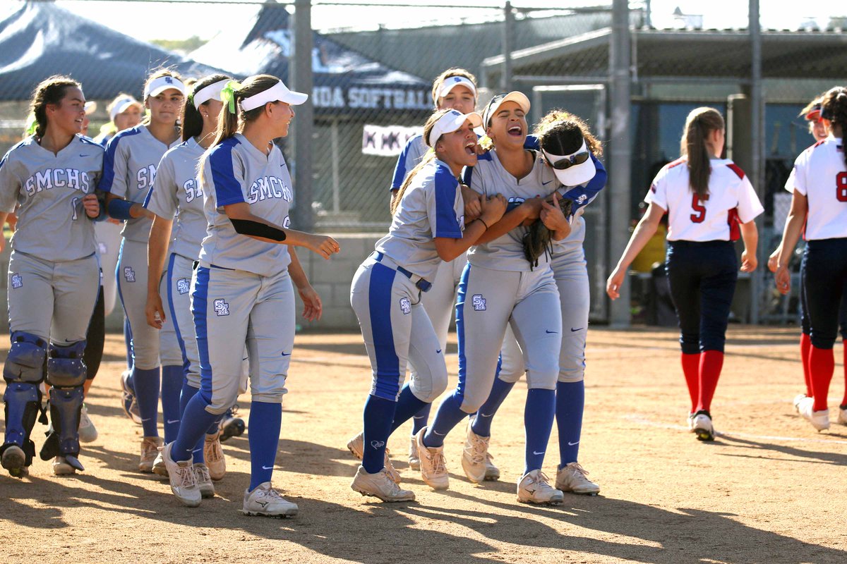 Softball: D-5 and D-7 teams lead Catholic advance to Round 2
