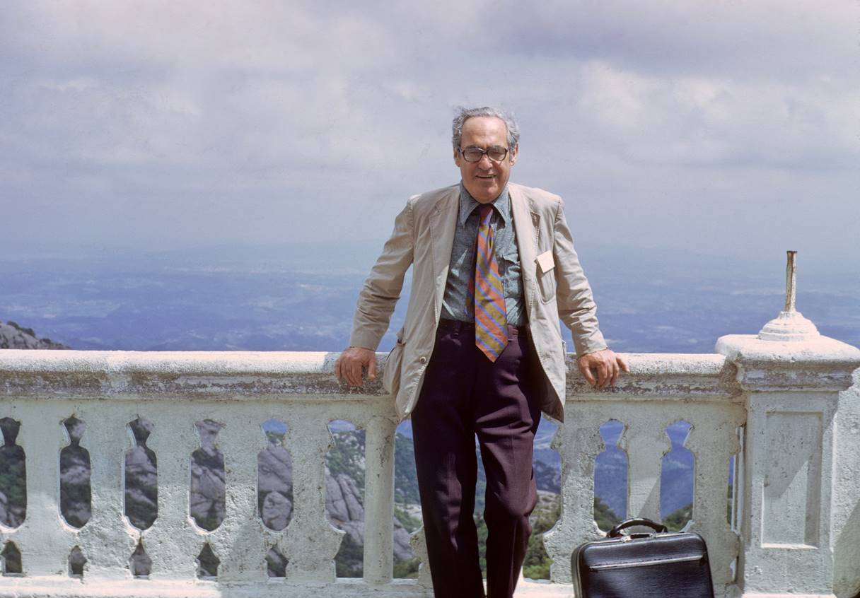 The singular witness of Dr. Herbert Ratner