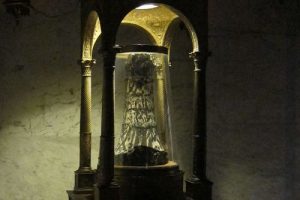 A Medieval devotion alive and well for a handful of modern Romans