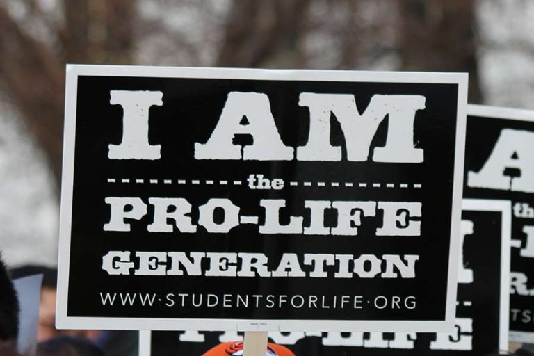 Across California, pro-lifers to rally in January 2017