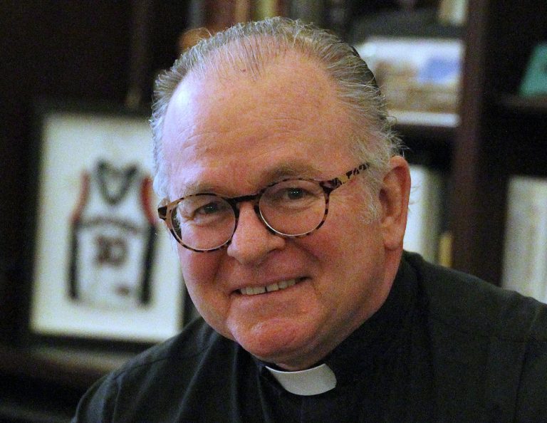 Court upholds rule that House open each day it is in session with prayer