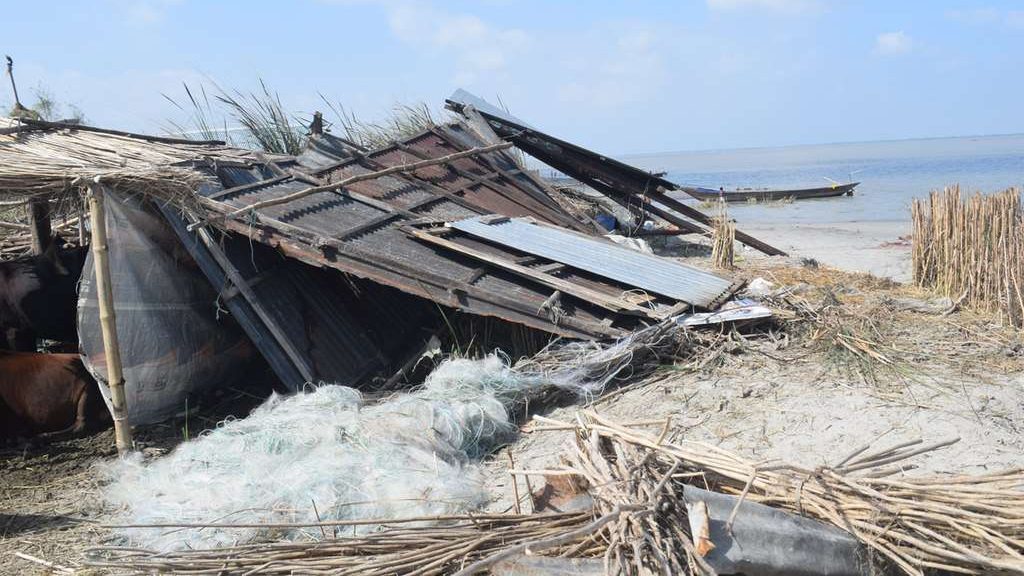 CRS provides relief to Bangladeshis affected by Cyclone Bulbul