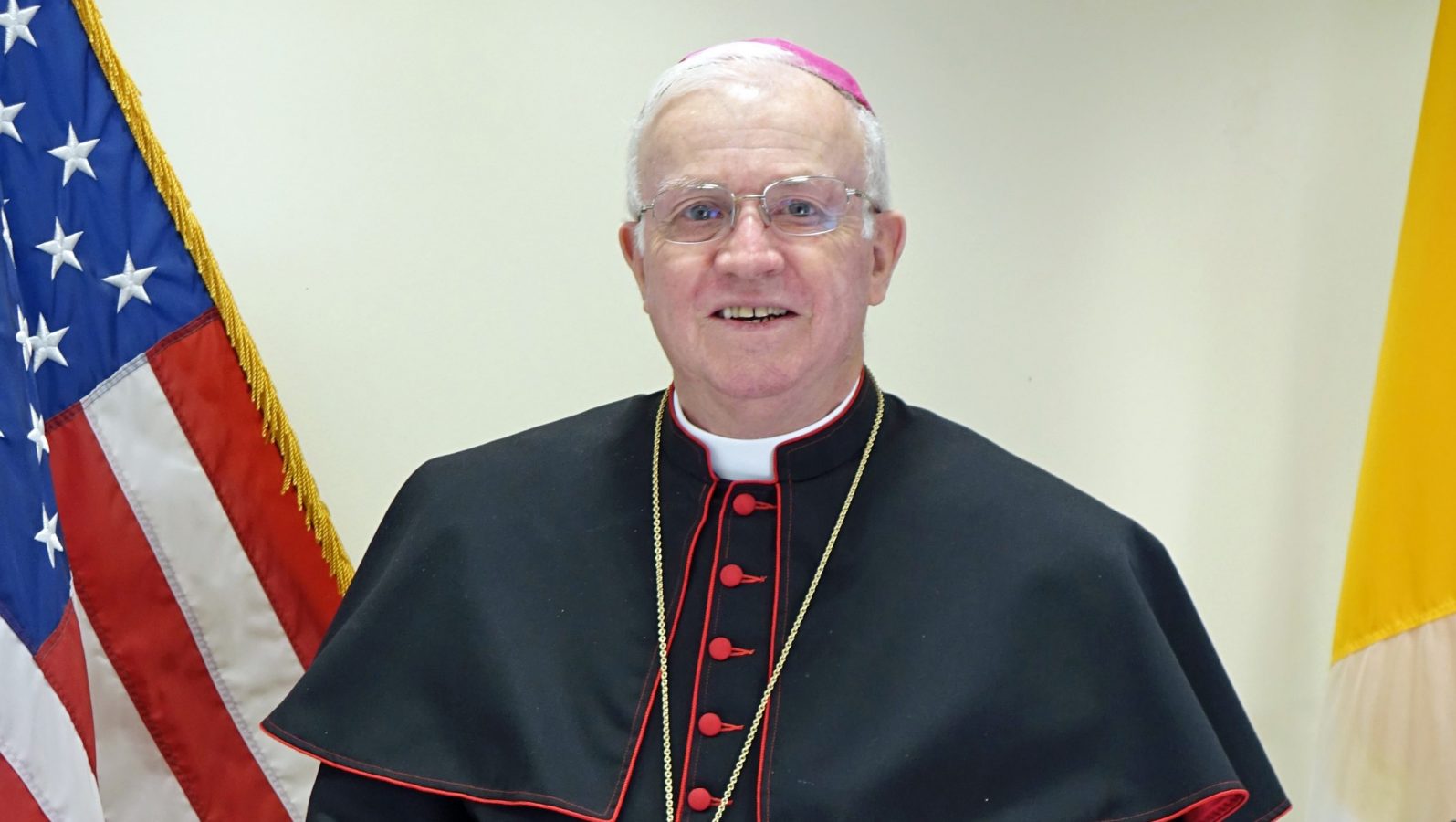 Pope accepts resignation of Bishop Higgins from military archdiocese