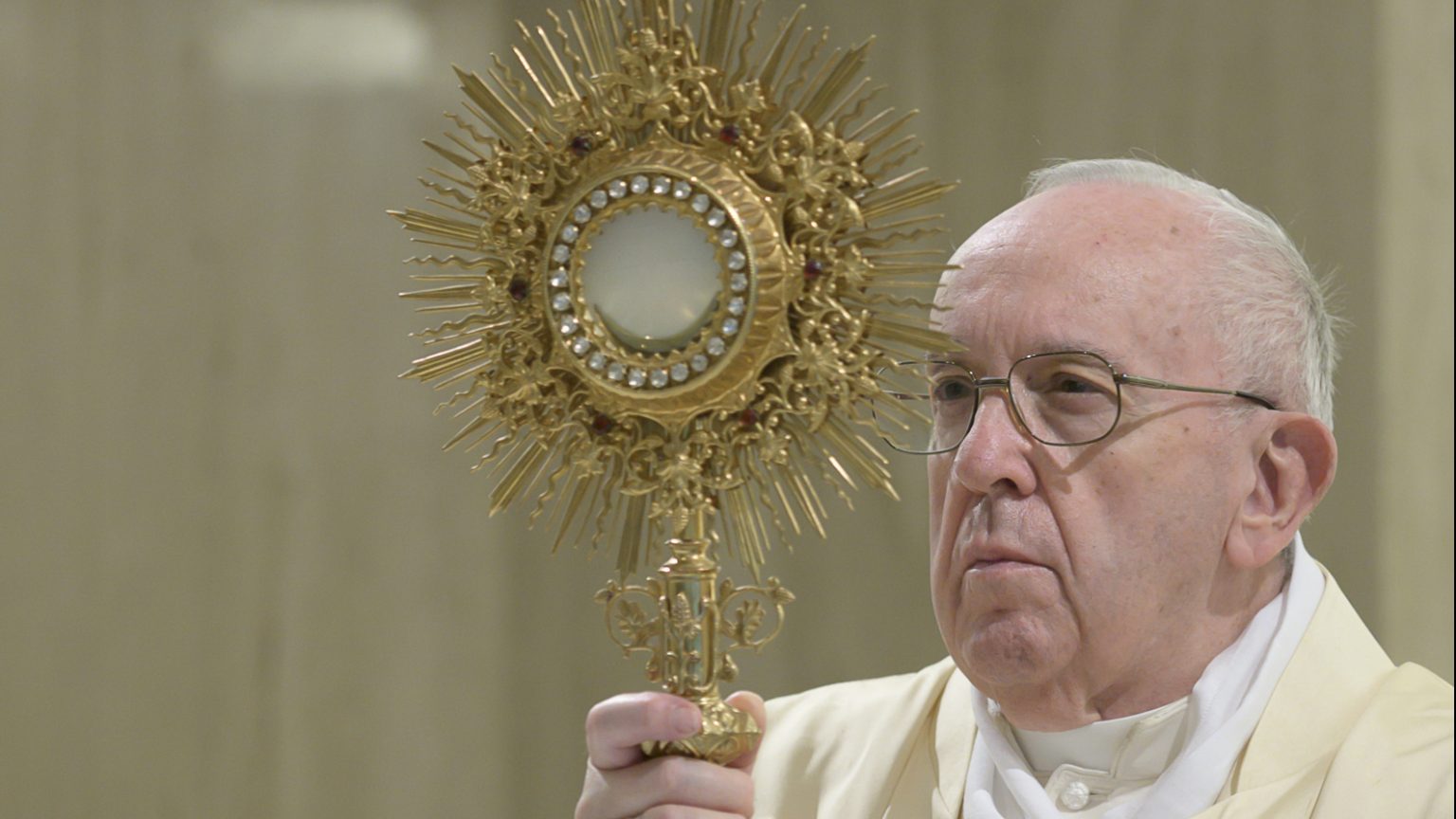 You must live the faith to share it well, Pope Francis says