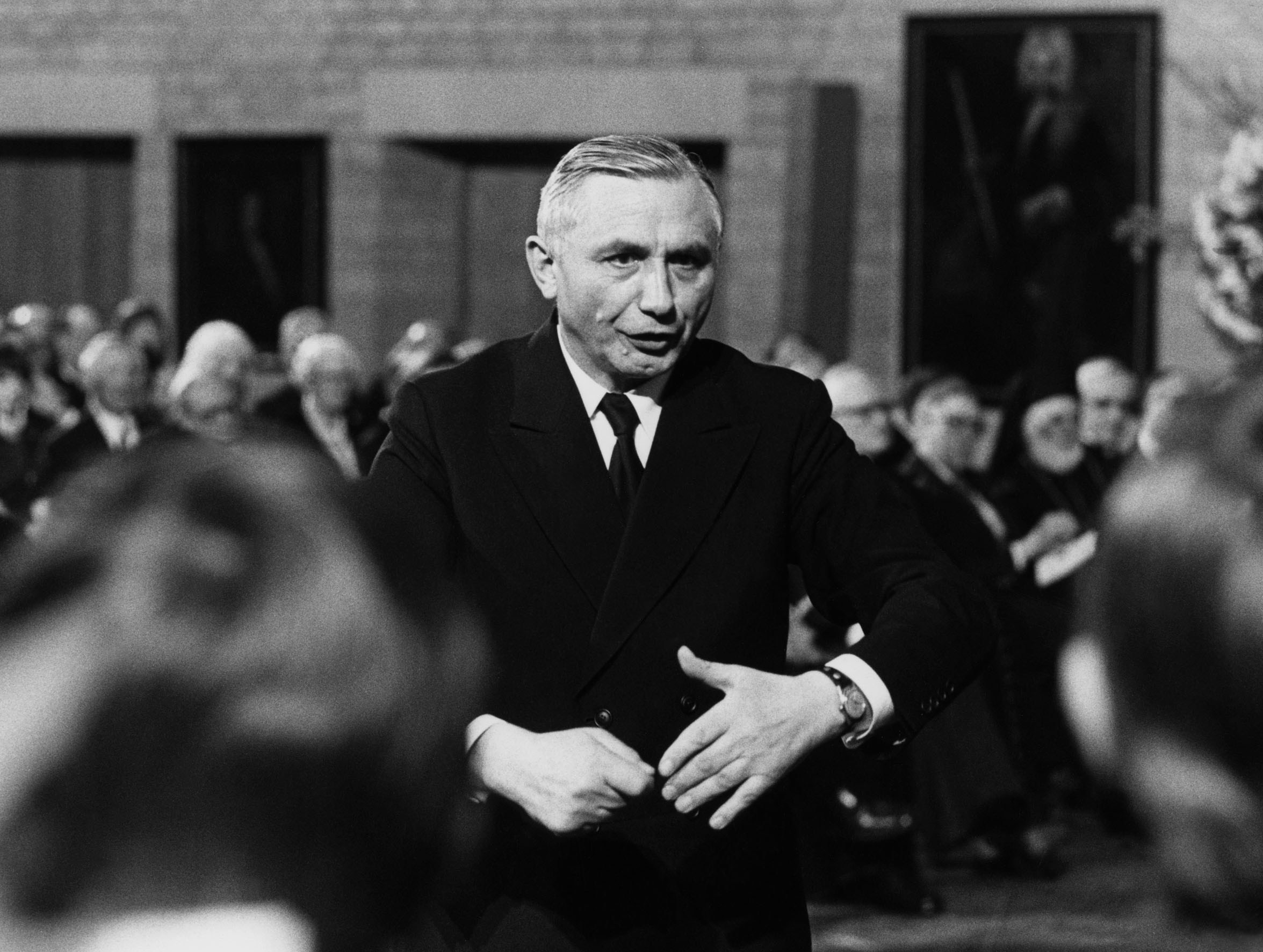 Msgr. Ratzinger, retired pope's brother, dies at 96