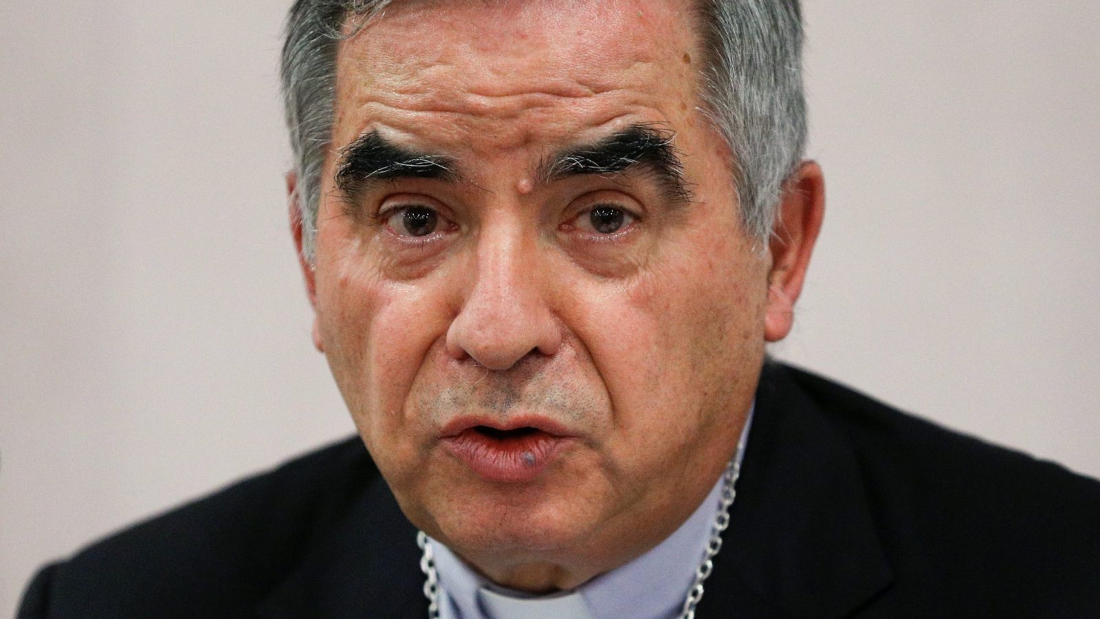 Pope celebrates Holy Thursday Mass with Cardinal Becciu