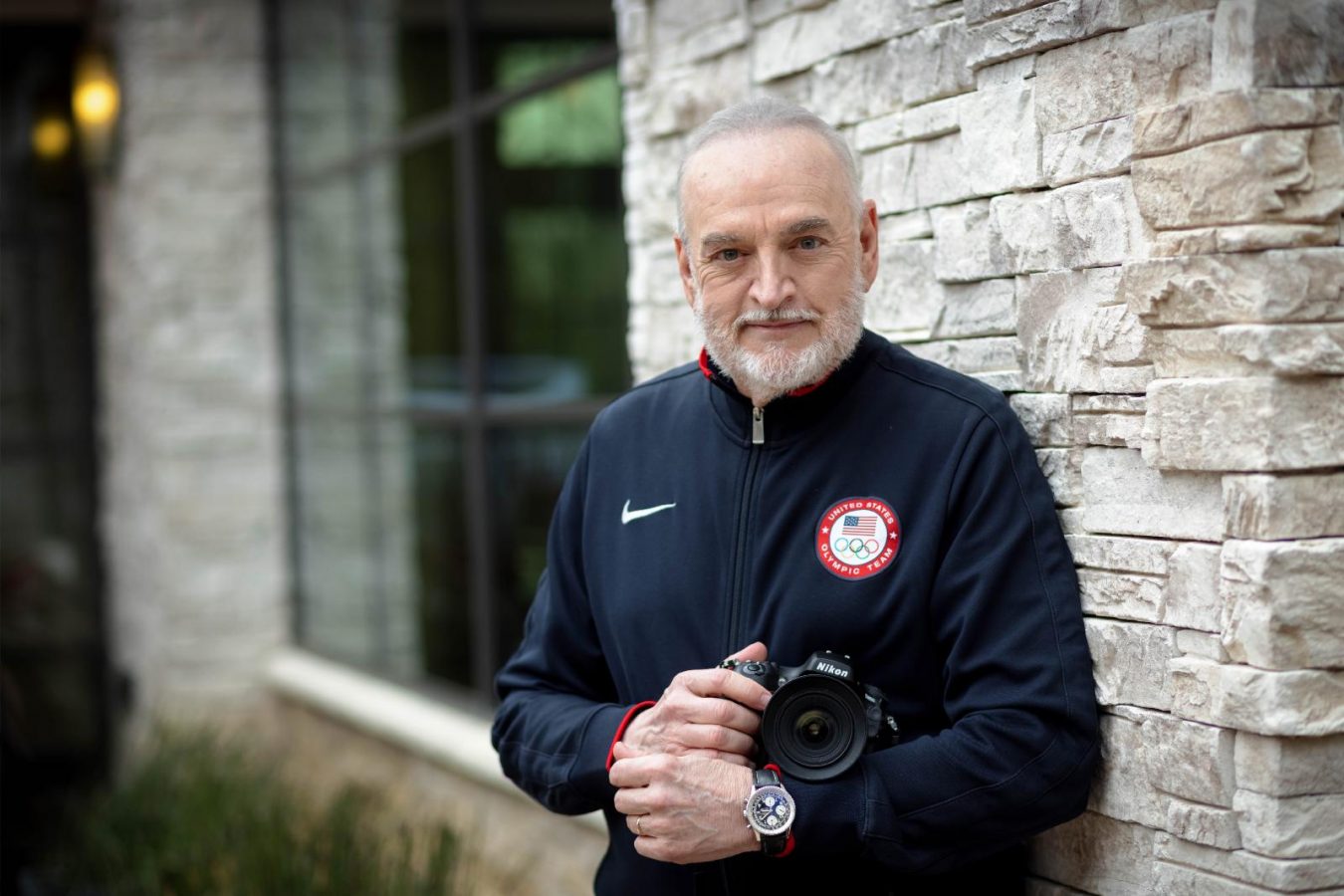 Photographer gives collection to Dallas Diocese, credits his talent to God