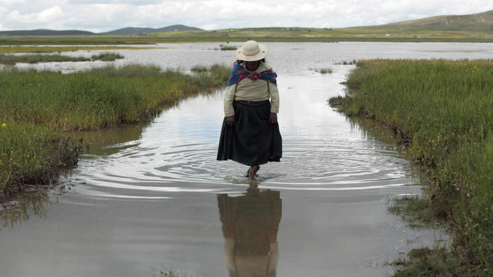 Environmental situation is a call to act 'with urgency,' pope says
