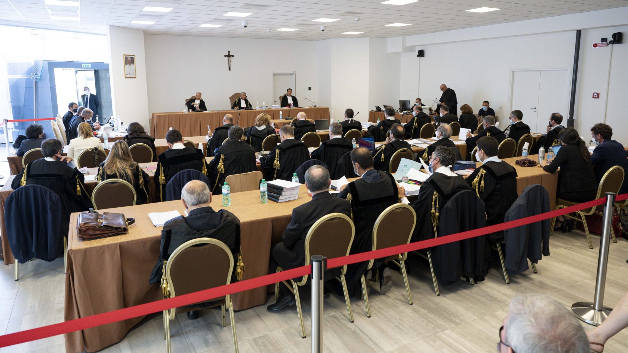 Vatican court orders prosecution to hand over video deposition