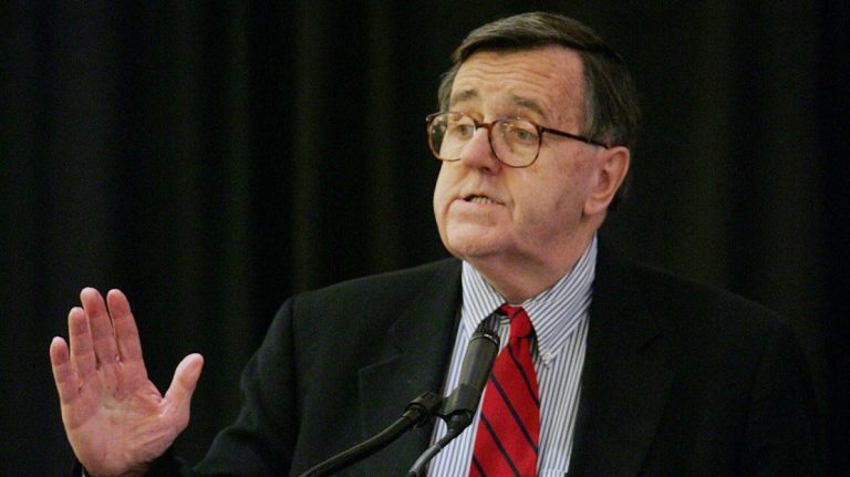 Mark Shields dies; political commentator wore Catholic faith on his sleeve