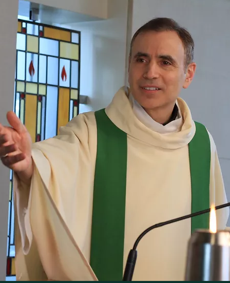 ‘Fan book’ pays tribute to legacy of Paulist priest’s long running show