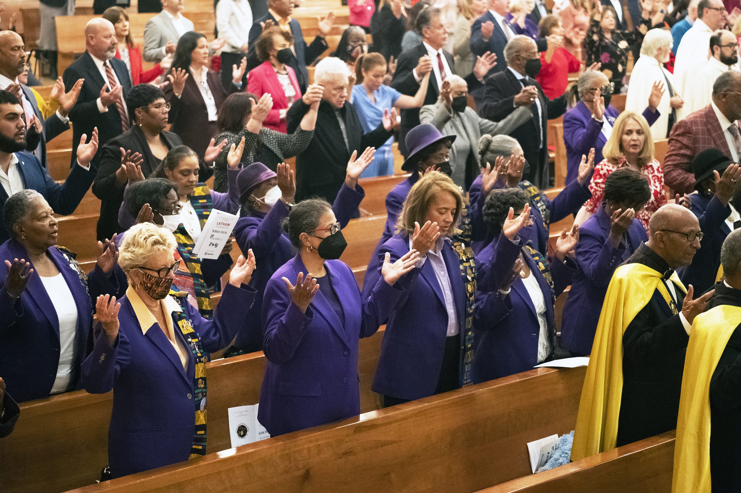 D.C.’s cardinal praises ‘precious gift of freedom’ at LA Red Mass
