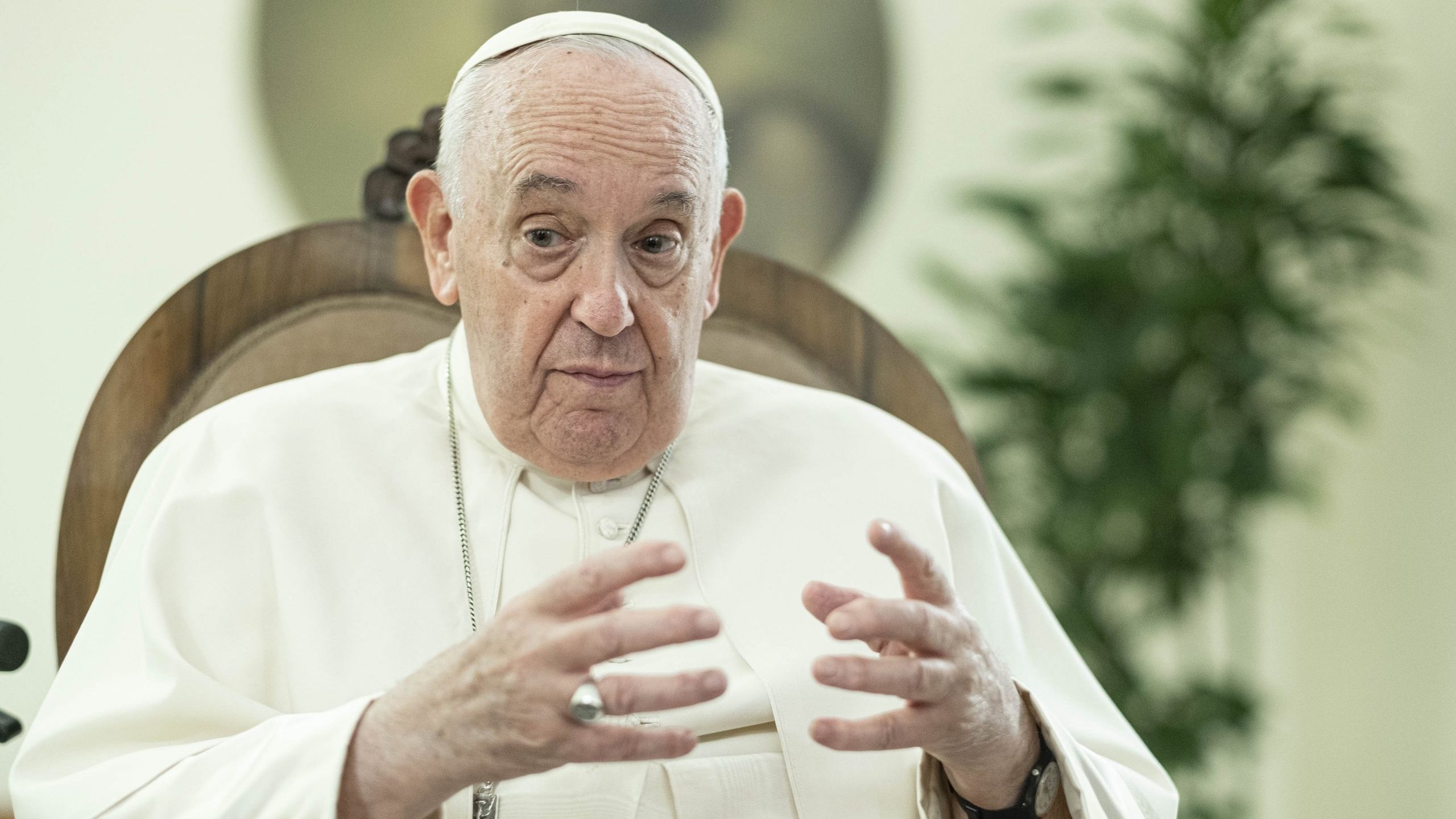 With America magazine pope talks about church division, women, abortion