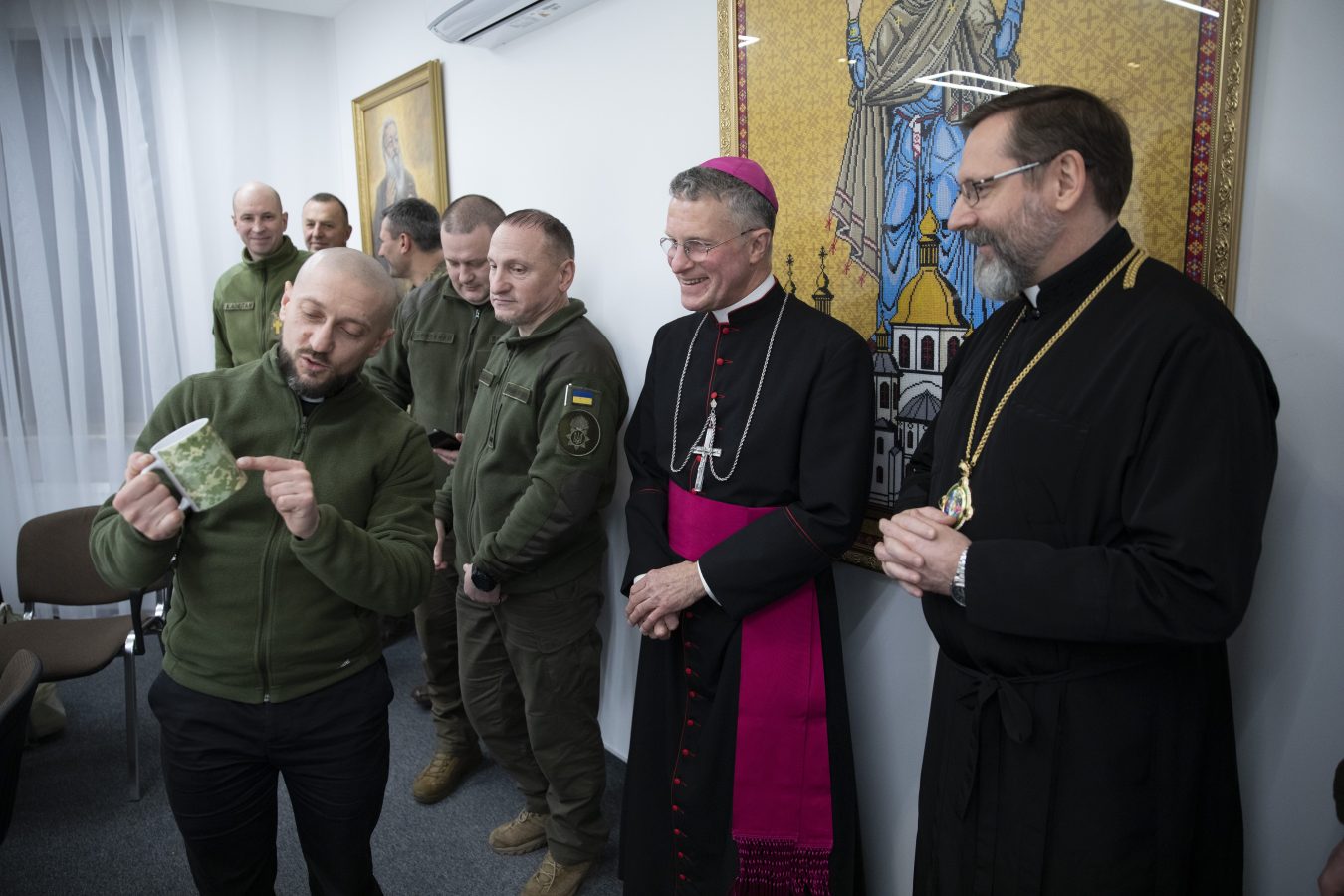 Archbishop Broglio visits military chaplains in Ukraine