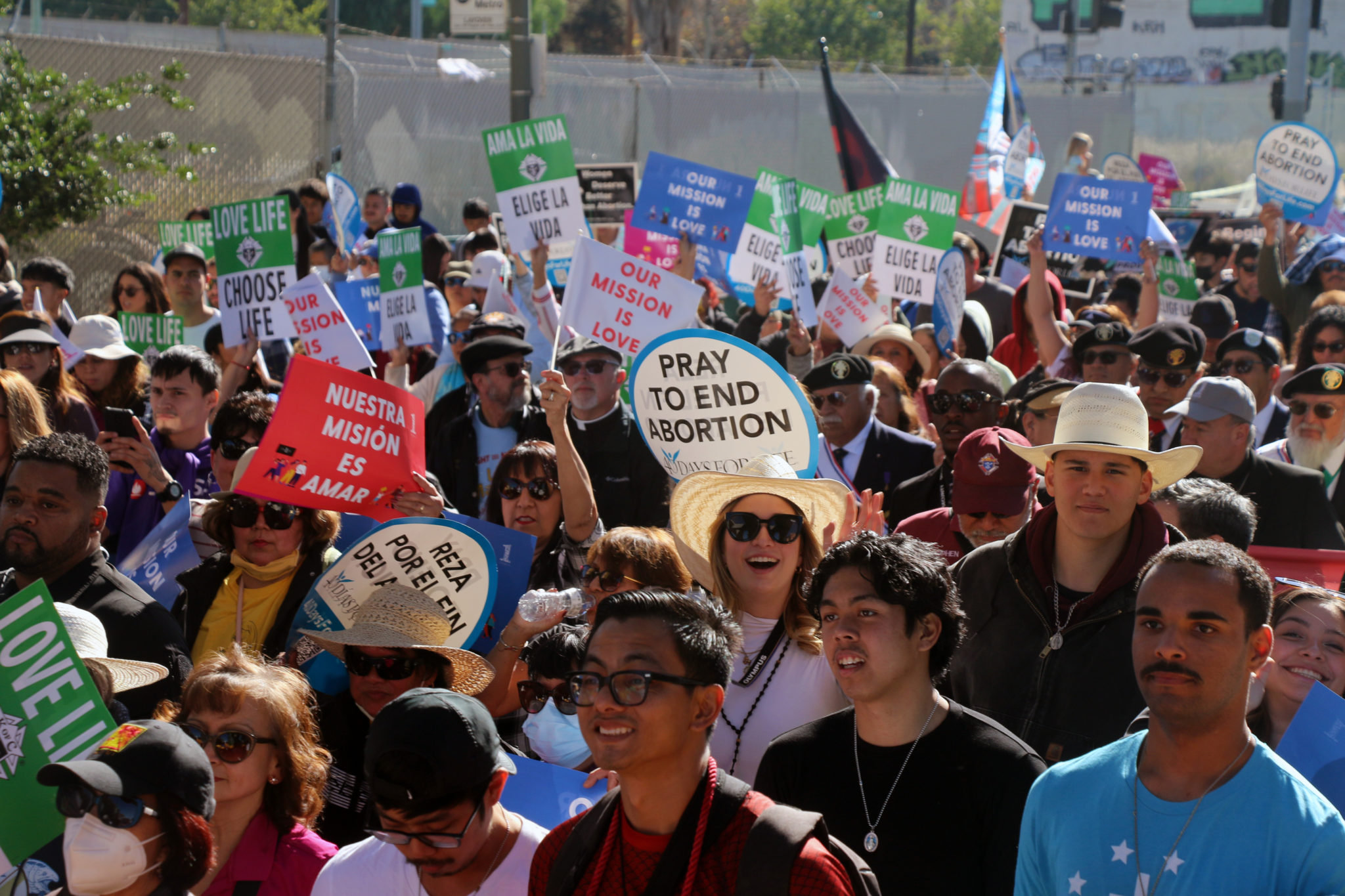 Pro-lifers rally in the name of love at OneLife LA 2023
