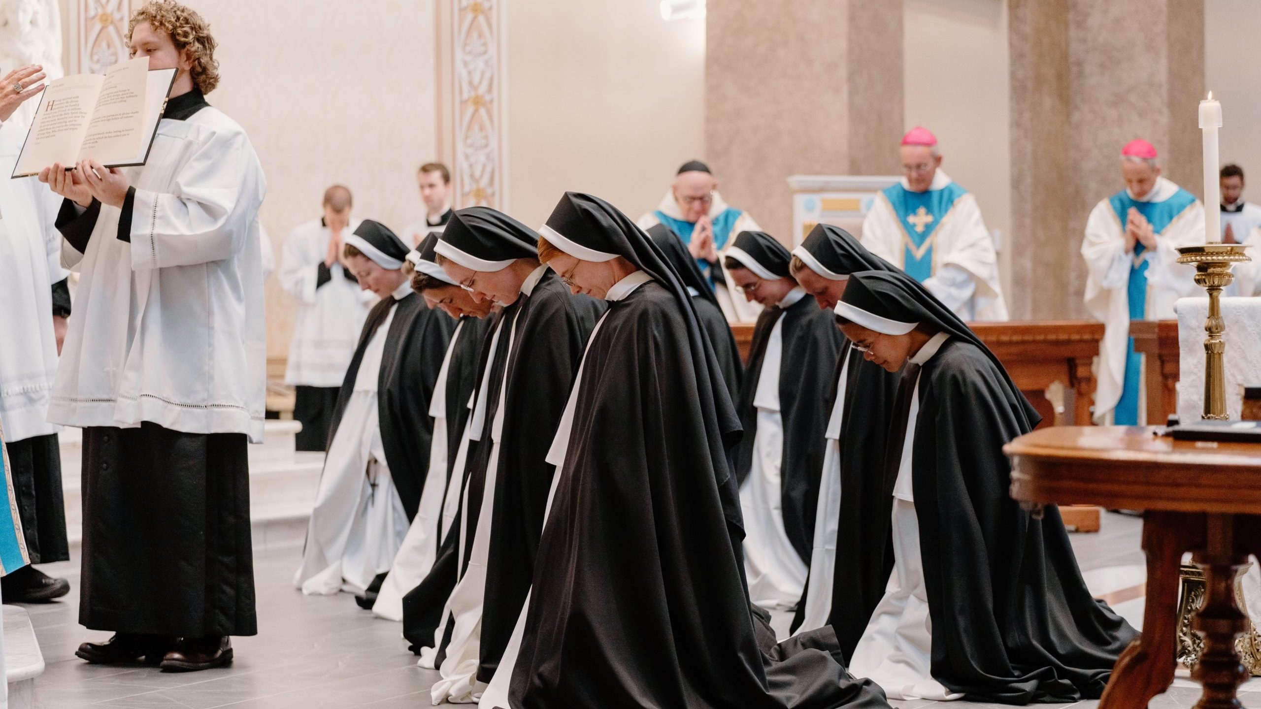 Catholics urged to pray during National Vocation Awareness Week