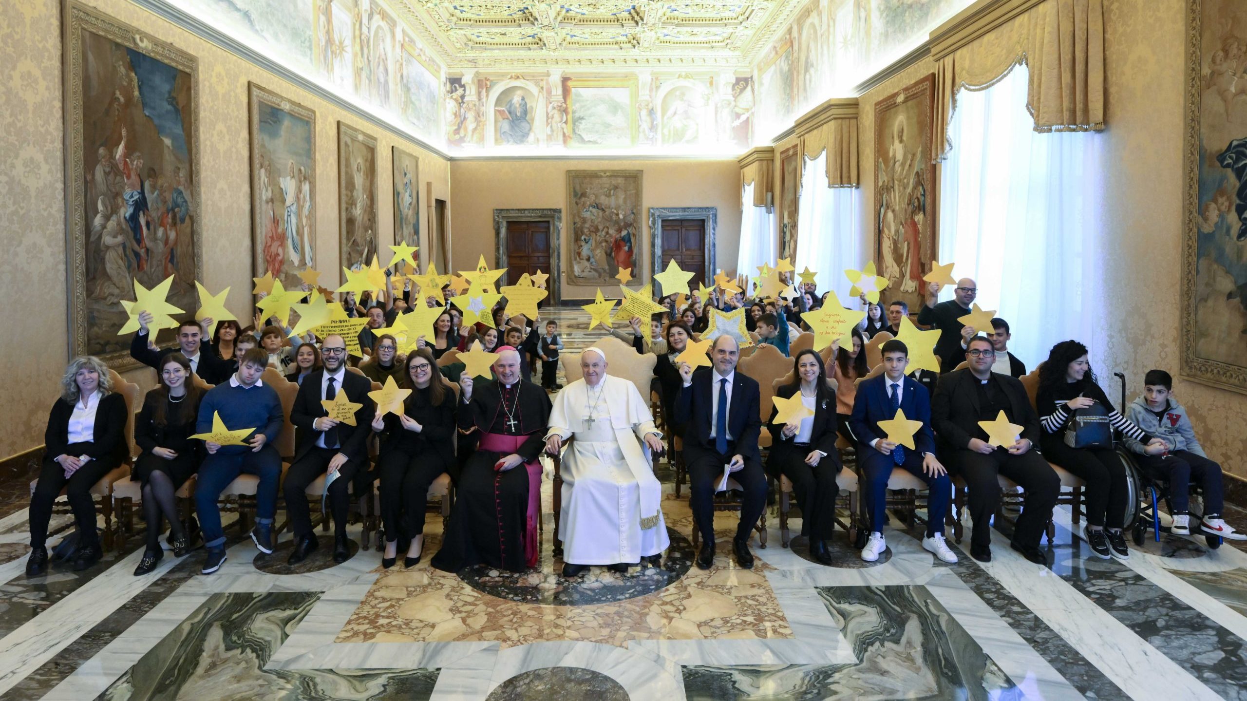 Pope: At Christmas, God remains with us through war, poverty