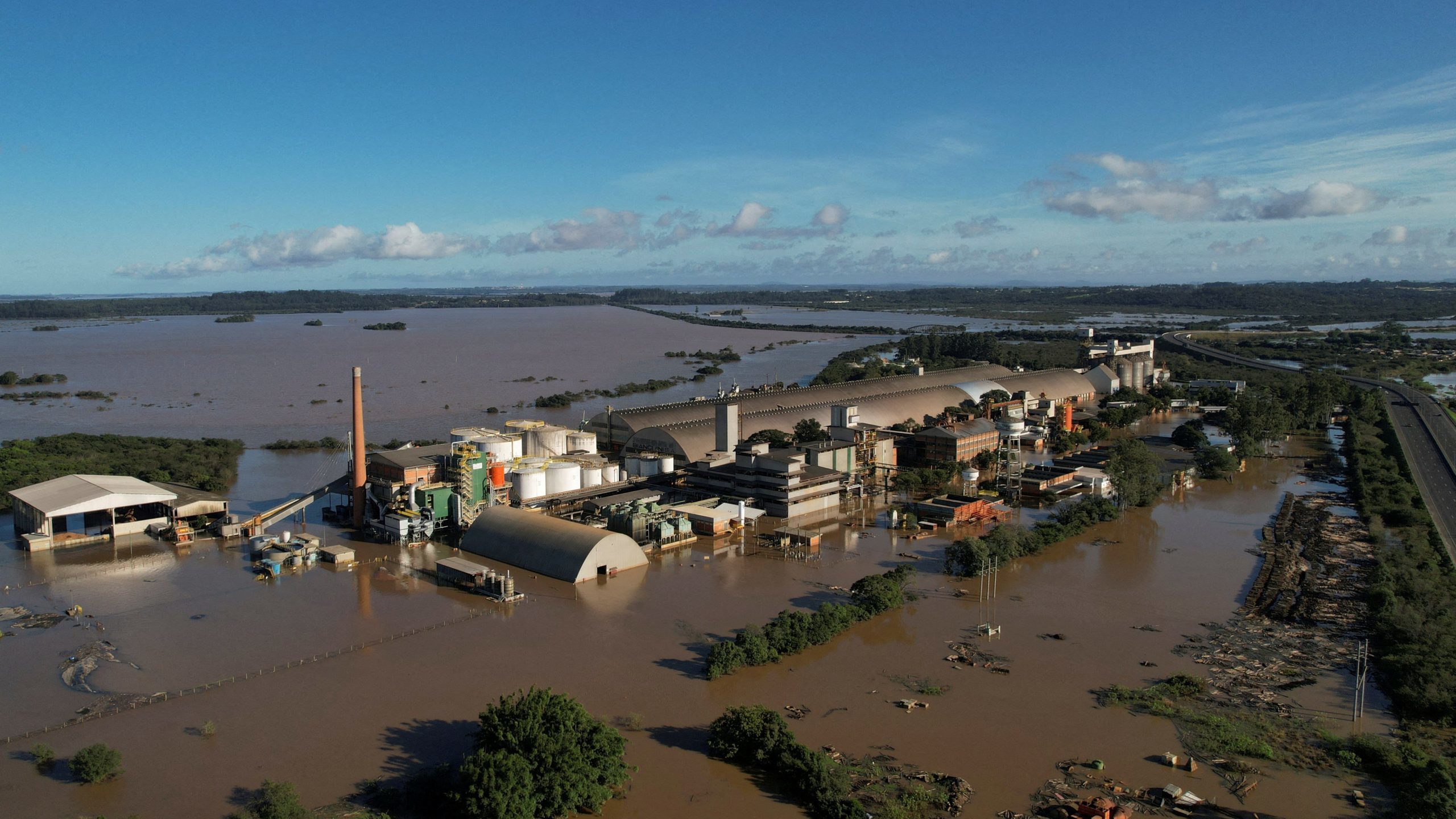 Church members help people displaced by Brazil floods, form solidarity ...