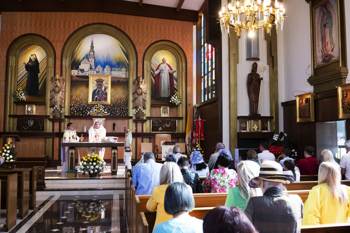 LA’s Polish church marks Pope John Paul II’s 10 years of sainthood