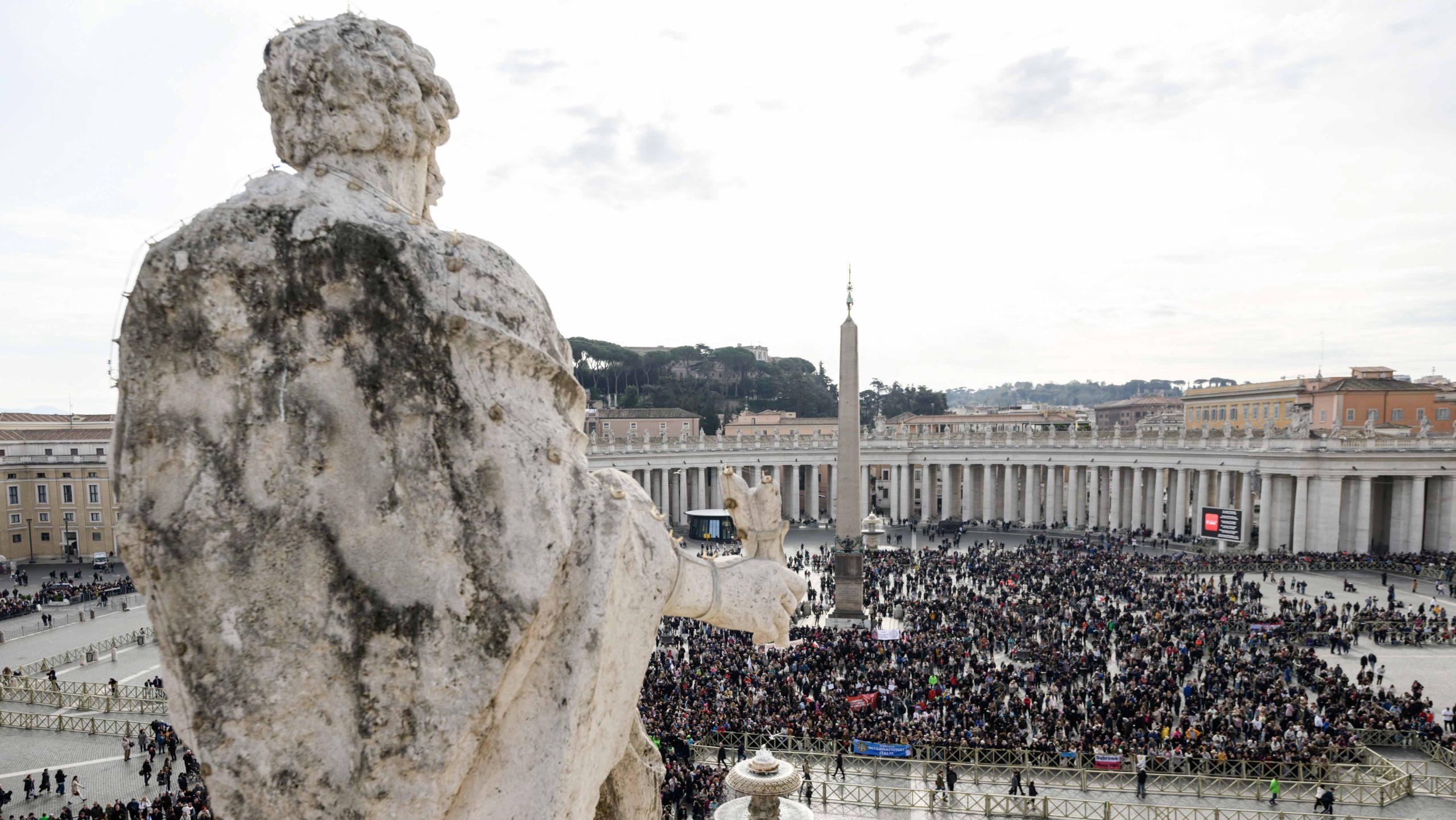 Pope: Presentation in the temple shows how God lives among us