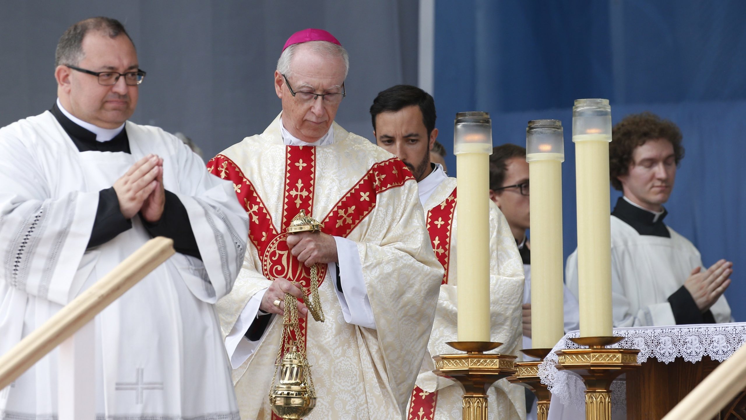 Archbishop of Edmonton to succeed archbishop of Vancouver