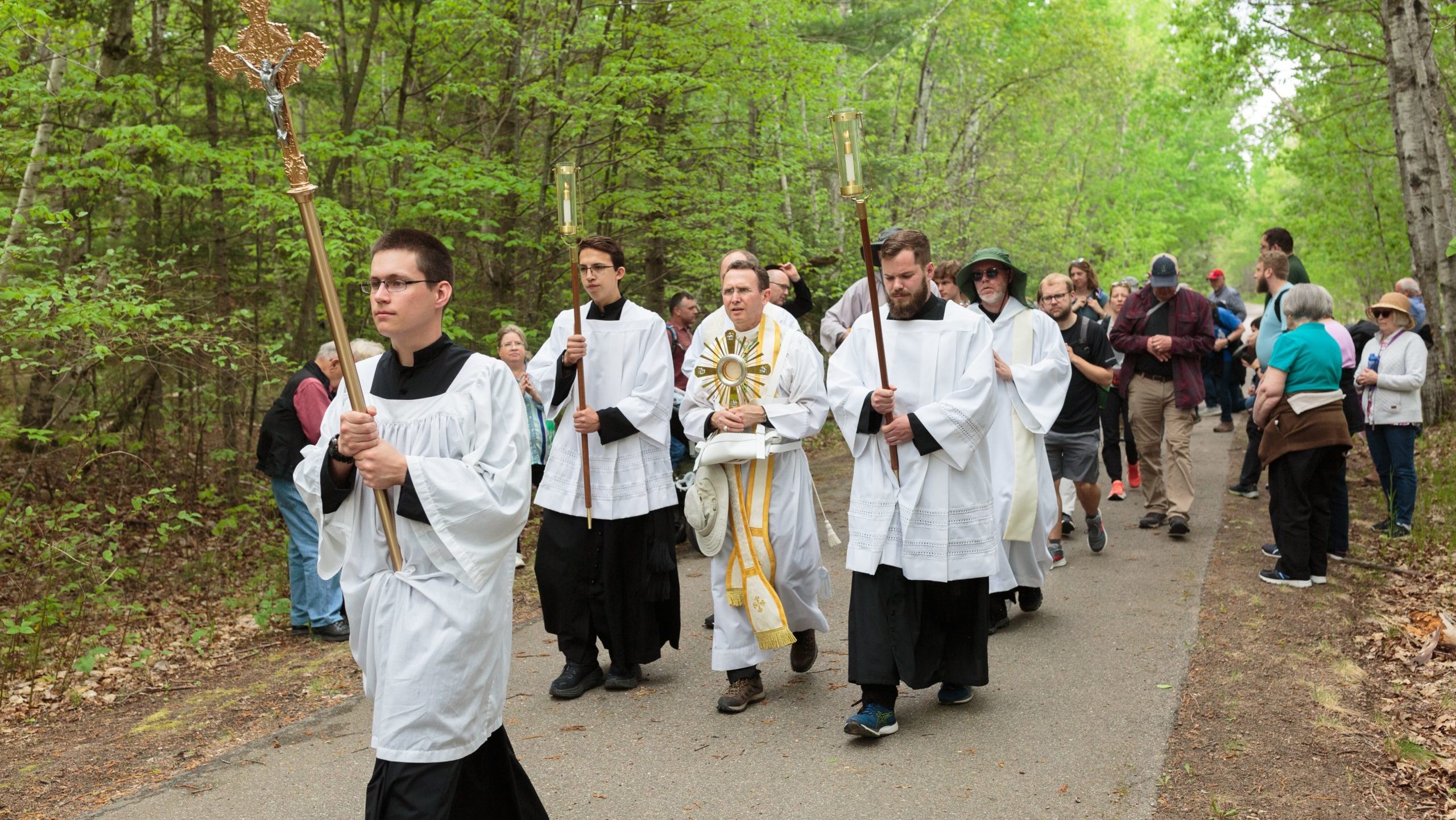 Catholics can get indulgence for 2025 Eucharistic pilgrimage