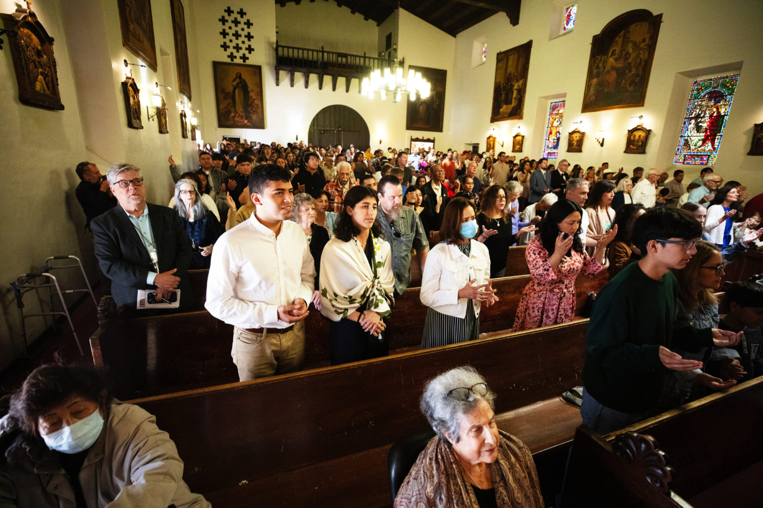 Resurrection has special meaning during Altadena Easter Mass