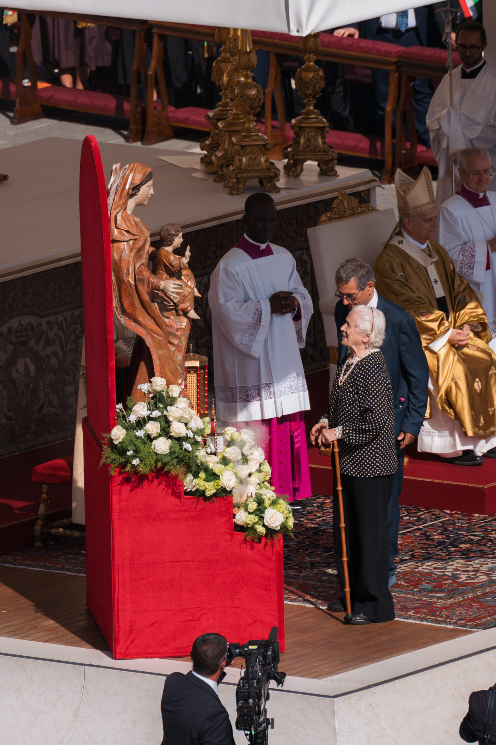 LA pilgrims celebrate Frassati, Acutis canonizations in Rome
