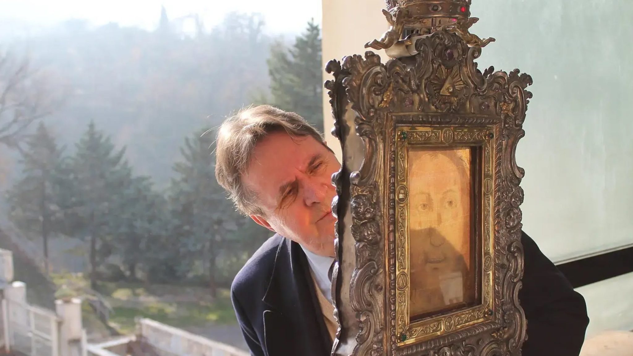 The journalist who showed the ‘Holy Face’ to the world