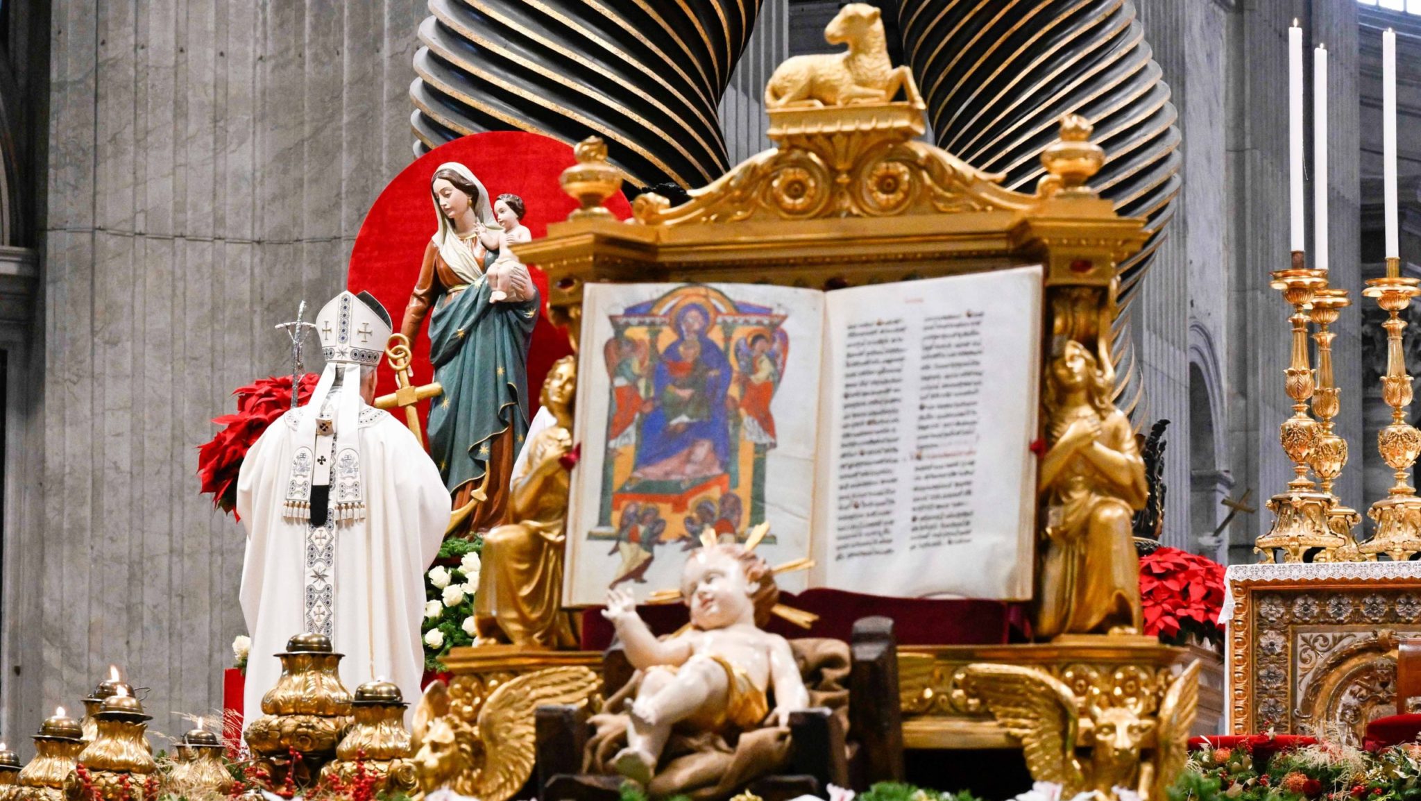 Pope: New year time to usher in era of peace, friendship among all