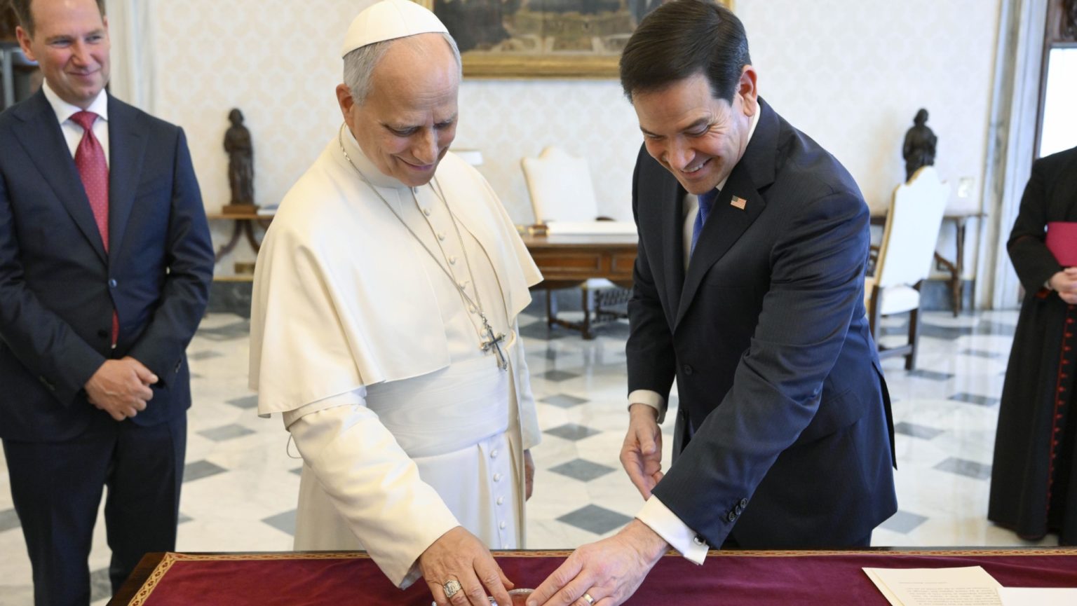 Trump, Leo XIV, and history: Popes, presidents, and gifts